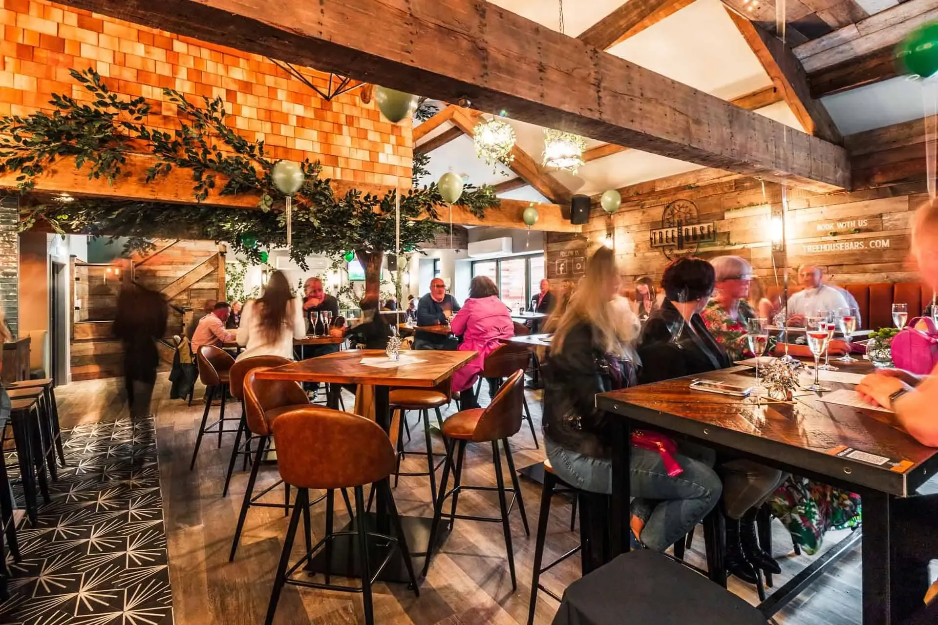 Menu - Treehouse Bars